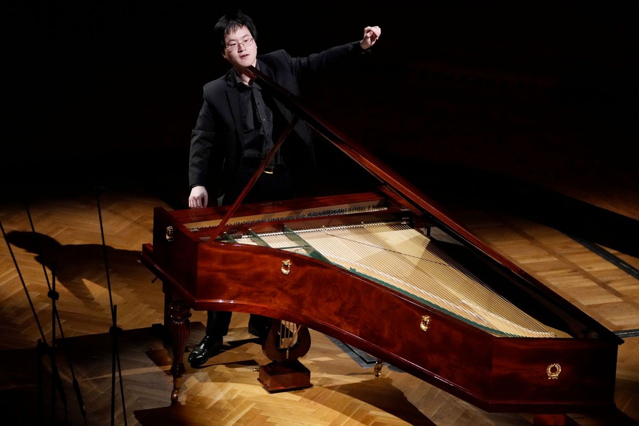 Chopin lovers can't meet their hero, but this pianist got to do the ...
