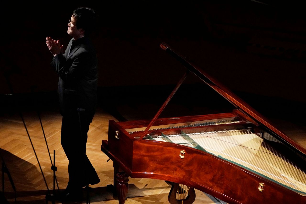 Chopin lovers can't meet their hero, but this pianist got to do the ...