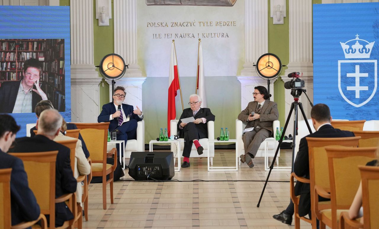 Catholic group founding conservative university in Warsaw