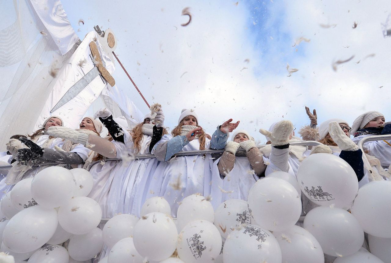 Ice bath for Jesus: Orthodox worshippers celebrate Epiphany