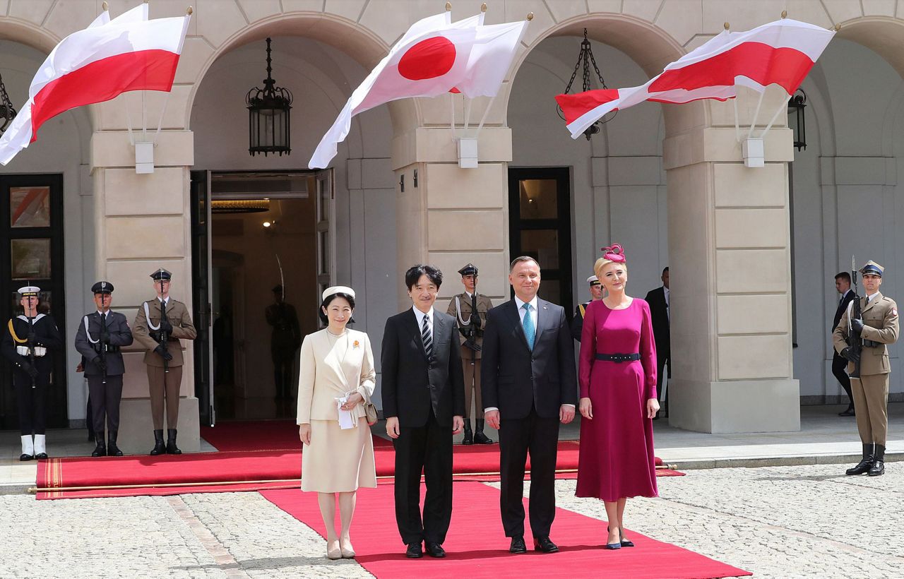 Japanese crown prince, wife begin tour of Poland