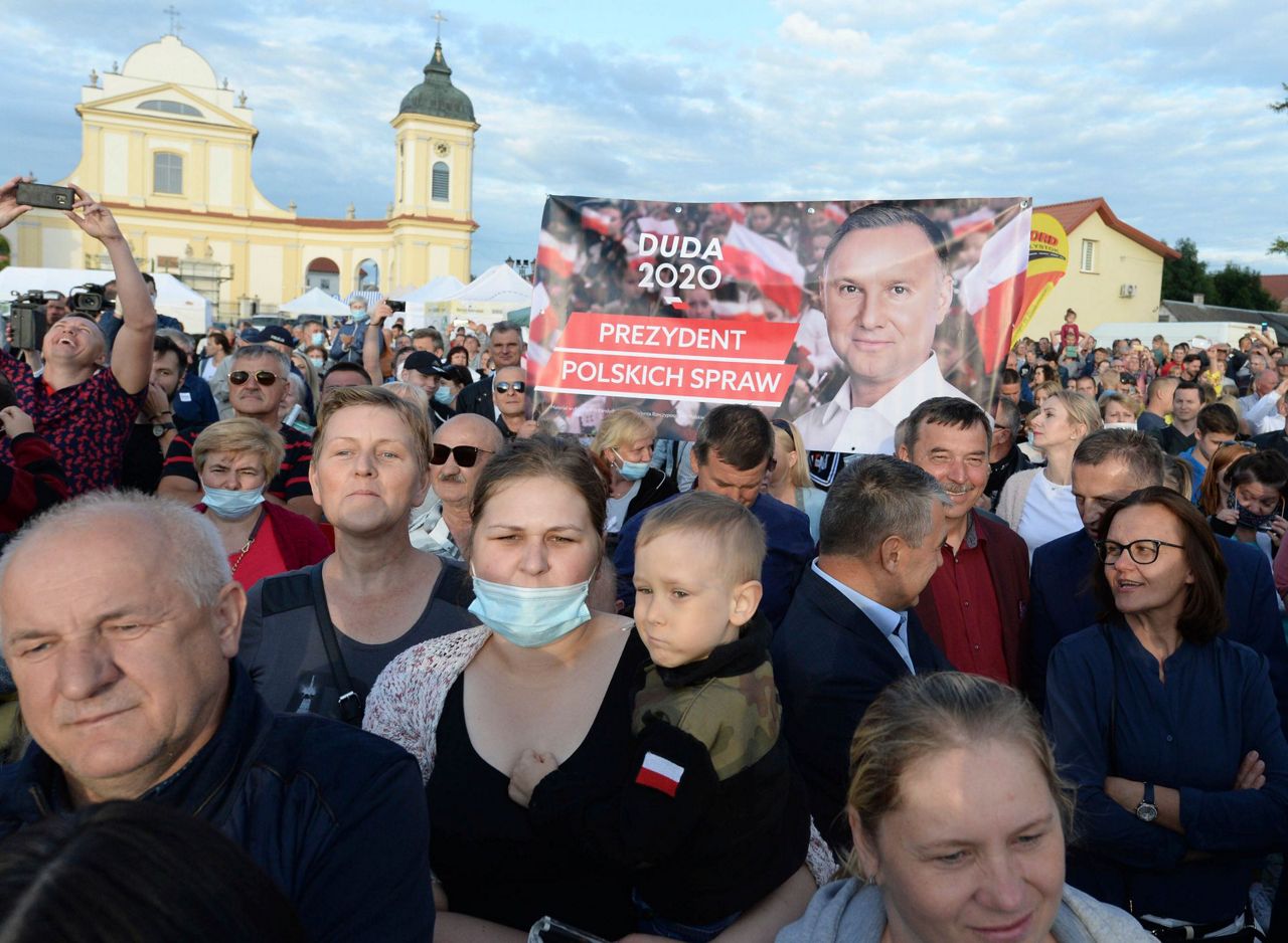 A deeply divided Poland chooses a president in runoff vote