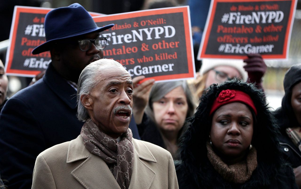 NYPD officer faces May trial in Eric Garner chokehold death