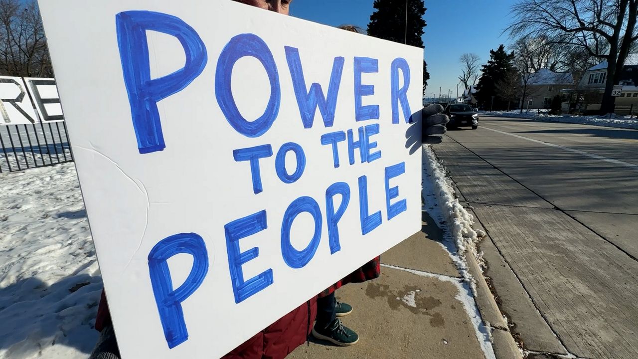 Port Washington protesters dispute arrests