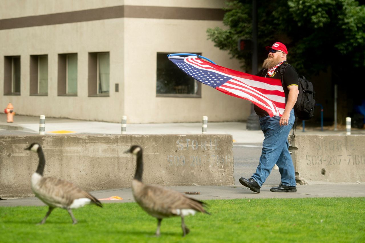 Portland, Oregon, awaits right-wing rally, counter protests