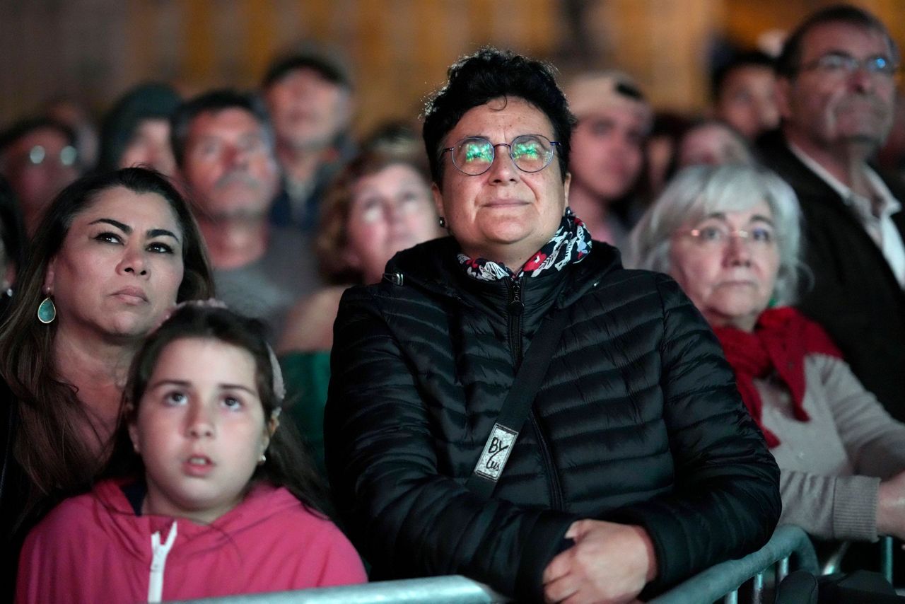 Portugal marks the 50th anniversary of the Carnation Revolution army ...