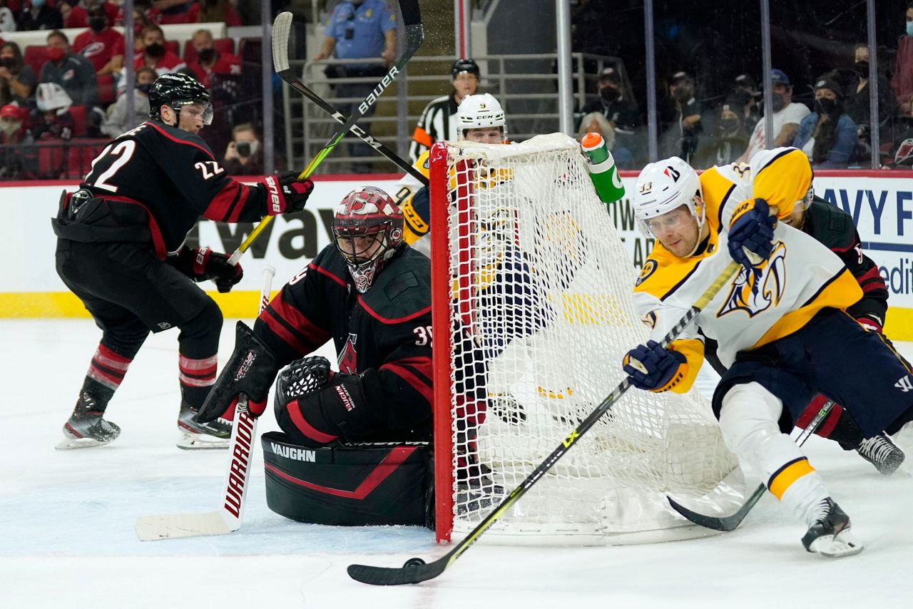 Aho, Nedeljkovic lift Hurricanes past Predators, 3-0