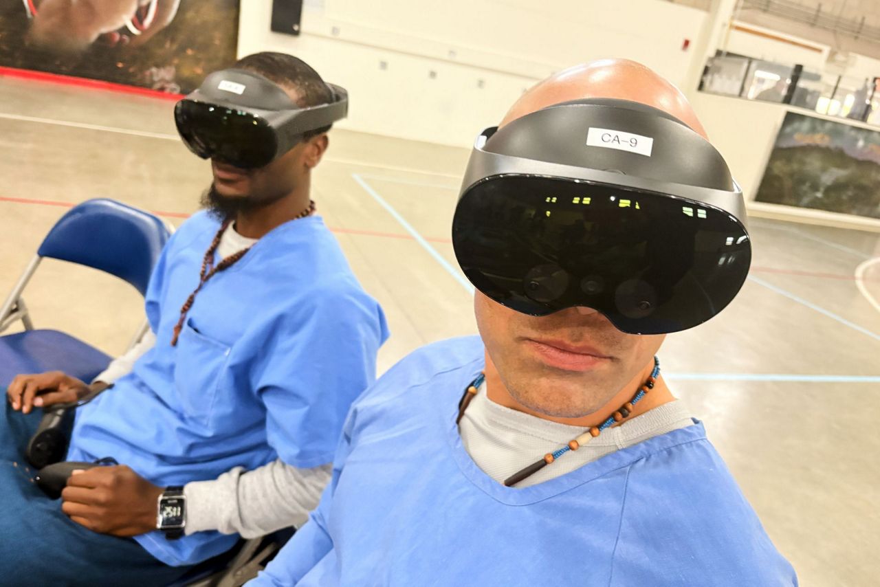 VR headsets are 'hope machines' inside California prisons, offering ...