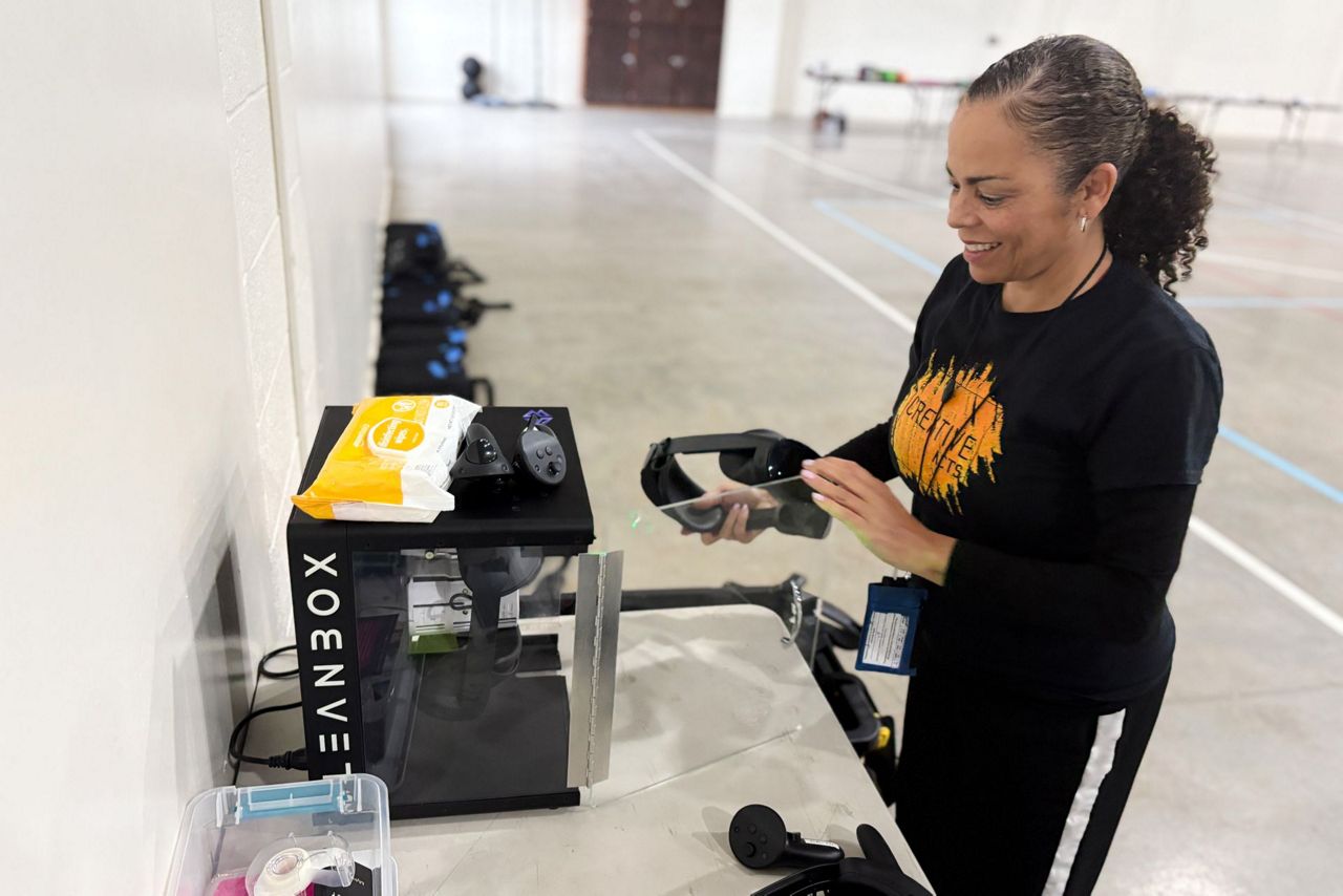 VR headsets are 'hope machines' inside California prisons, offering ...