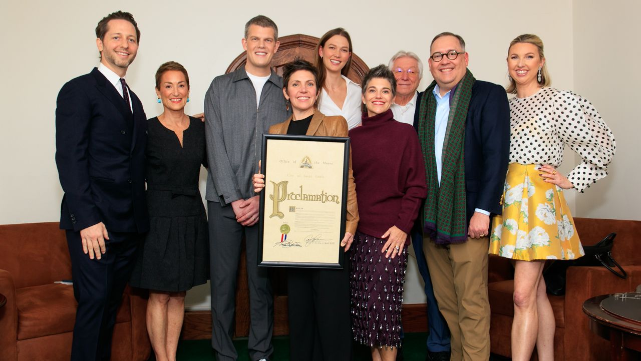 Fashion draws a crowd to Washington University