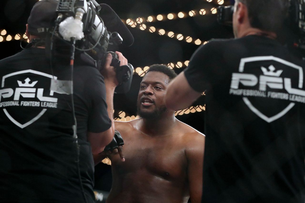 No Joke: Comedian Kevin Hart backs new MMA league