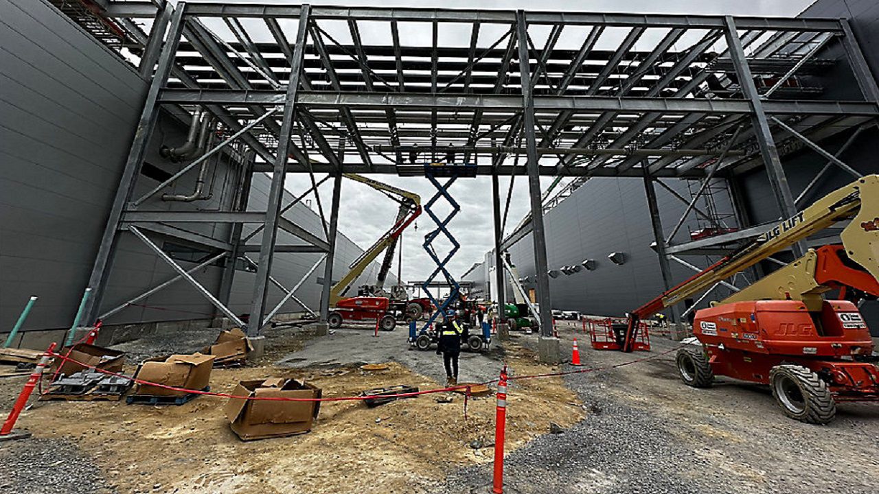 Wolfspeed Wolfspeed Brings Innovation And Hope With $1B Plant Opening