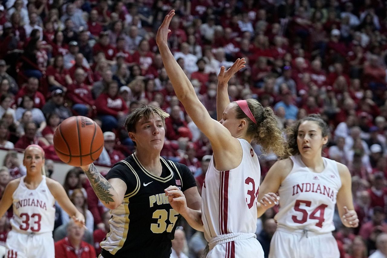 No. 2 Indiana beats Purdue to clinch share of Big Ten title