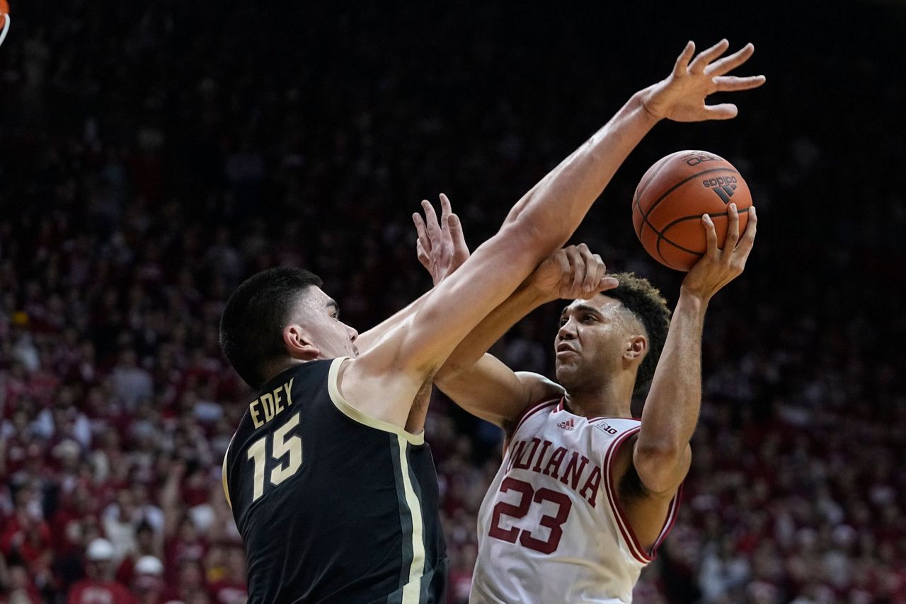 Purdue's Zach Edey makes strong case to be player of year