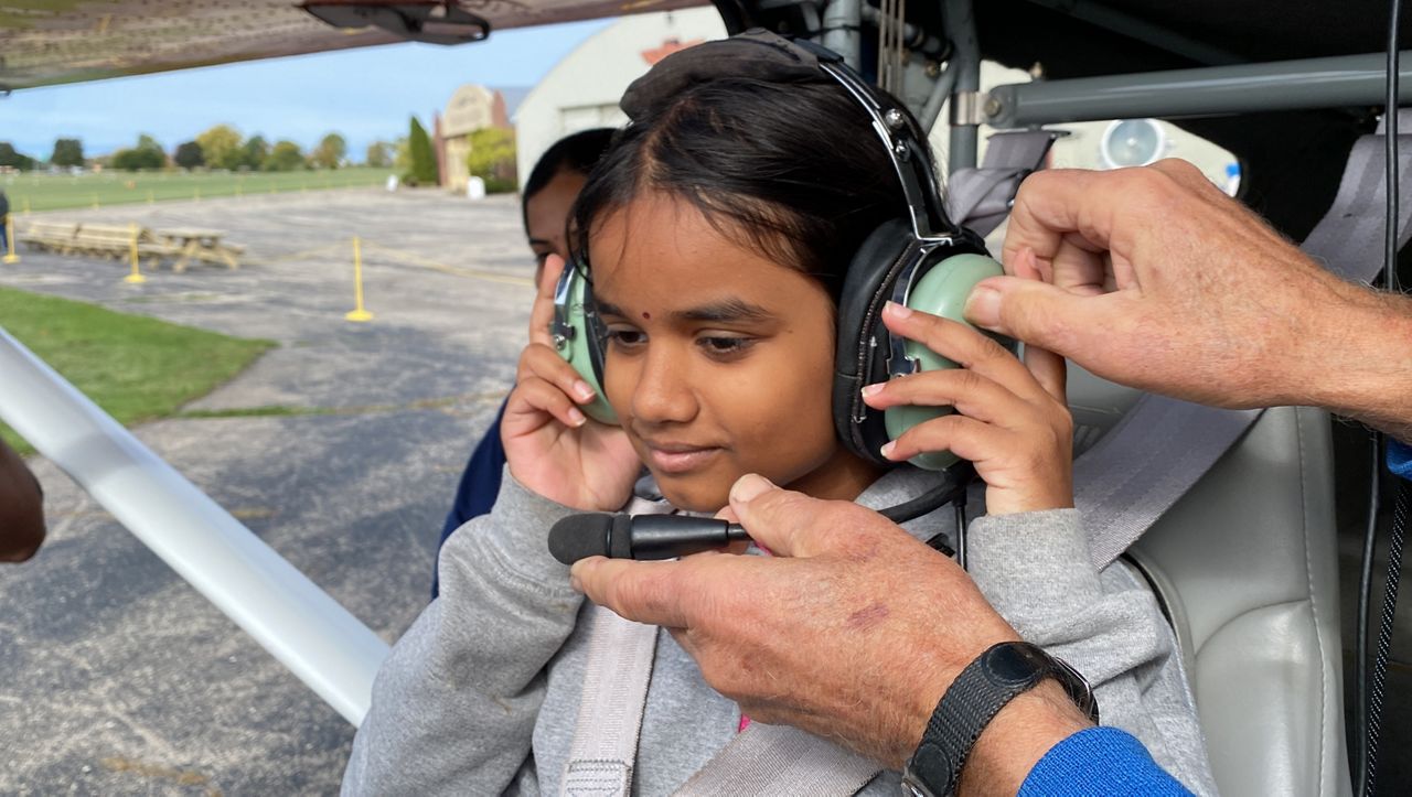 Young Eagles EAA Pilot Volunteer Makes 10,000 flights