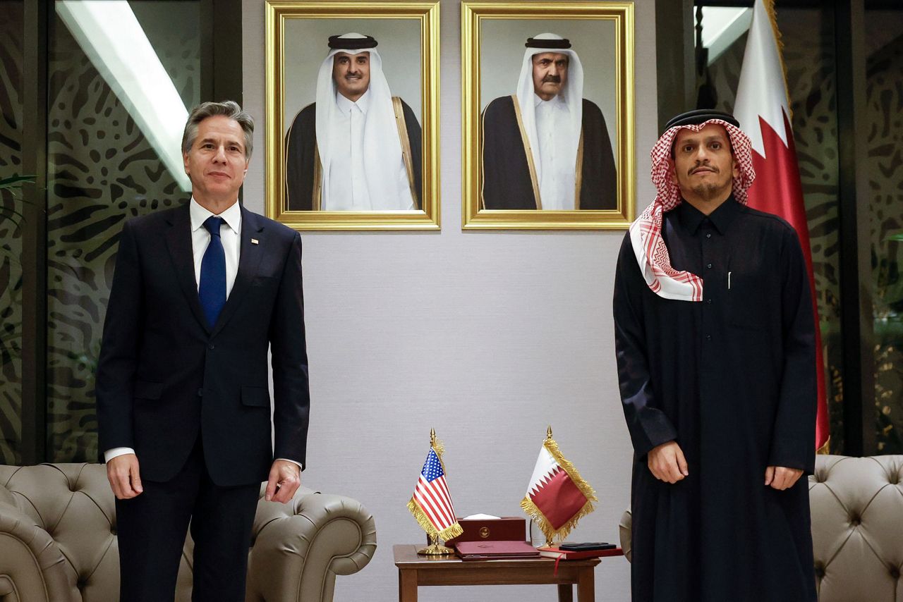 Blinken meets Jordan's king and foreign minister on Mideast push to ...
