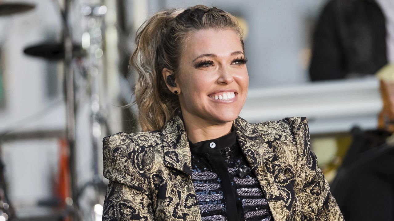 Artist Rachel Platten releases new self-titled album