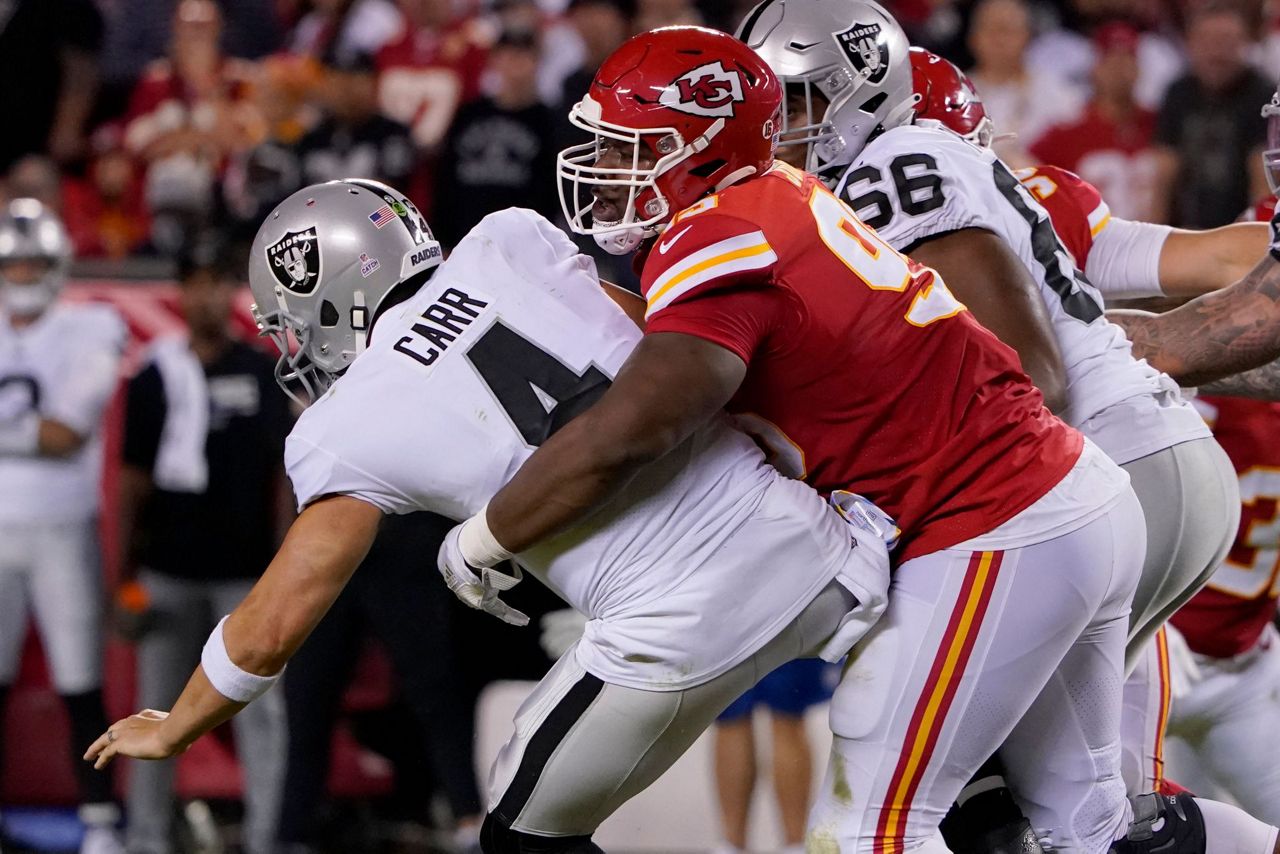 More officiating scrutiny during Raiders-Chiefs MNF game