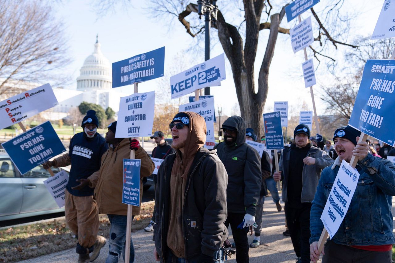 Rail workers air their frustrations with rallies, vote