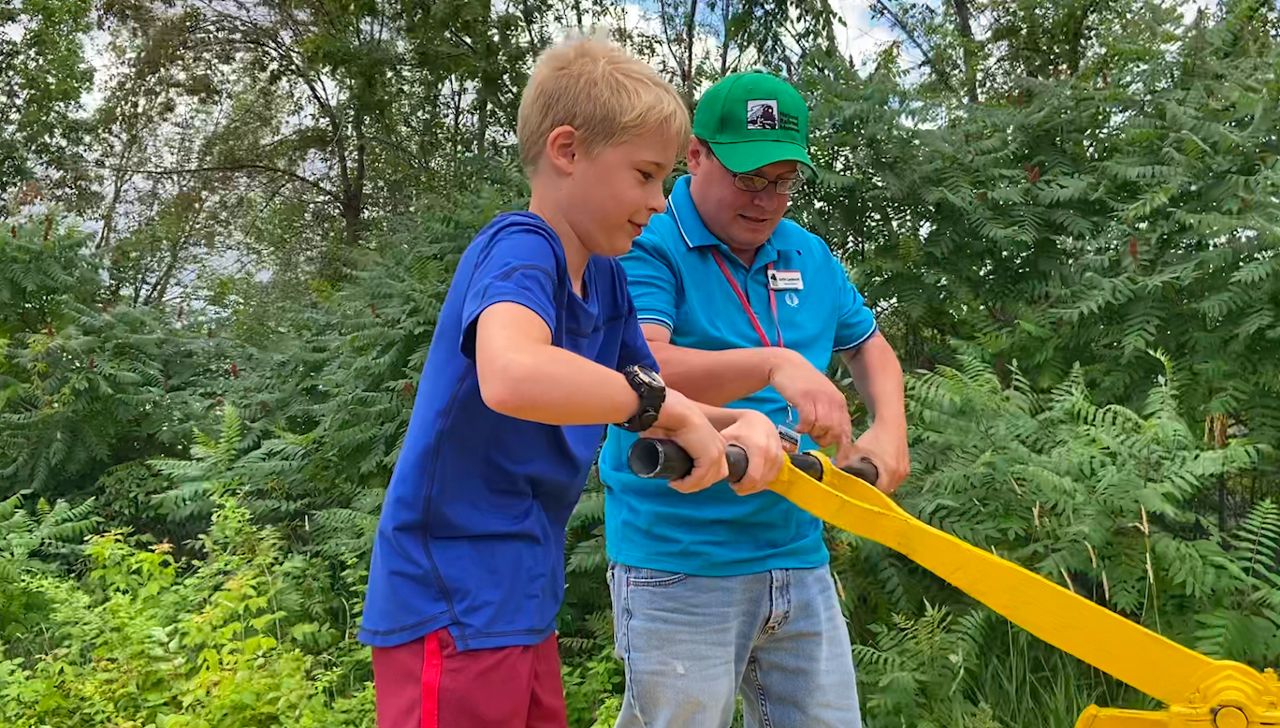 Mix of education, fun at National Railroad Museum camp