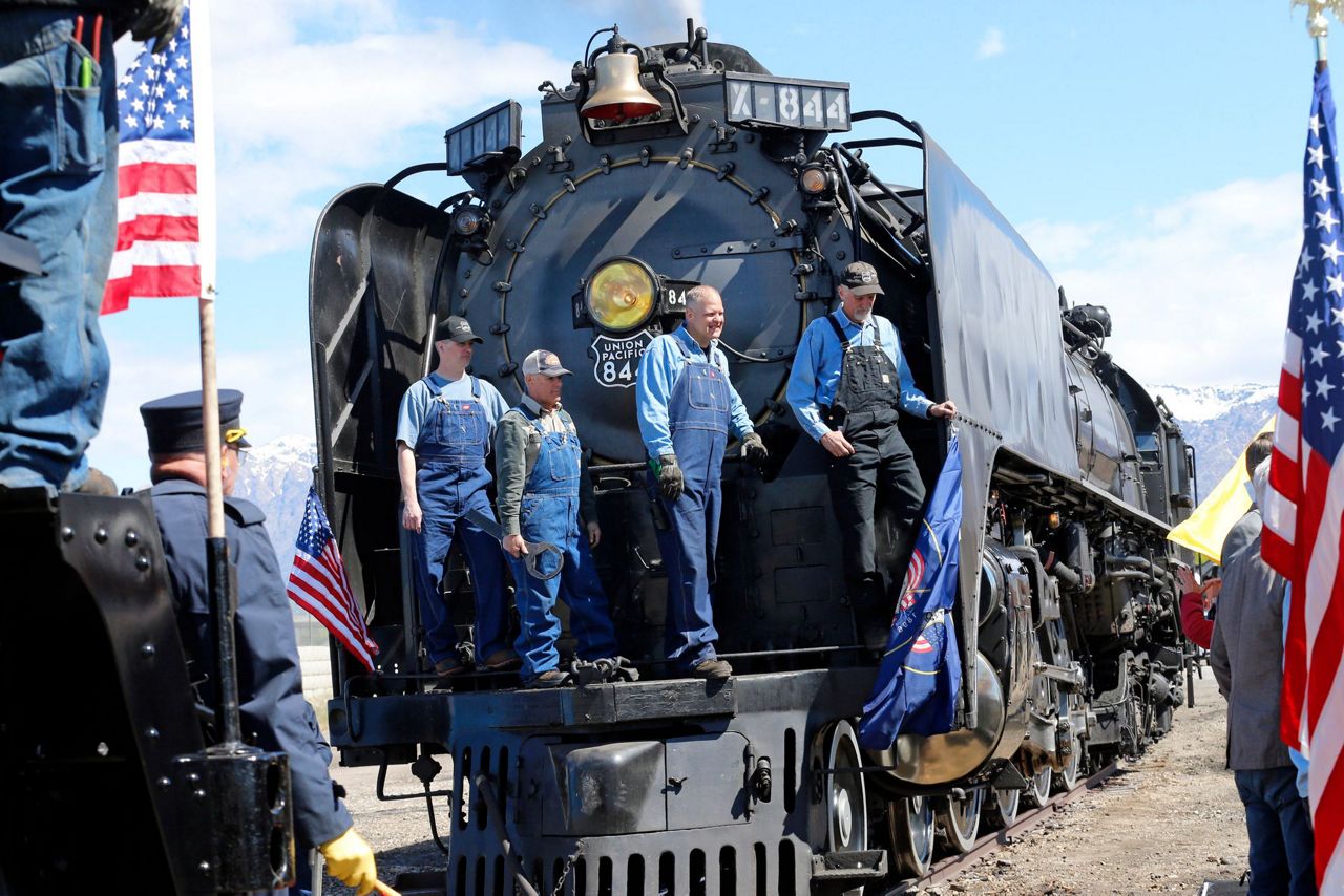 Descendants reflect on Chinese rail workers 150 years later