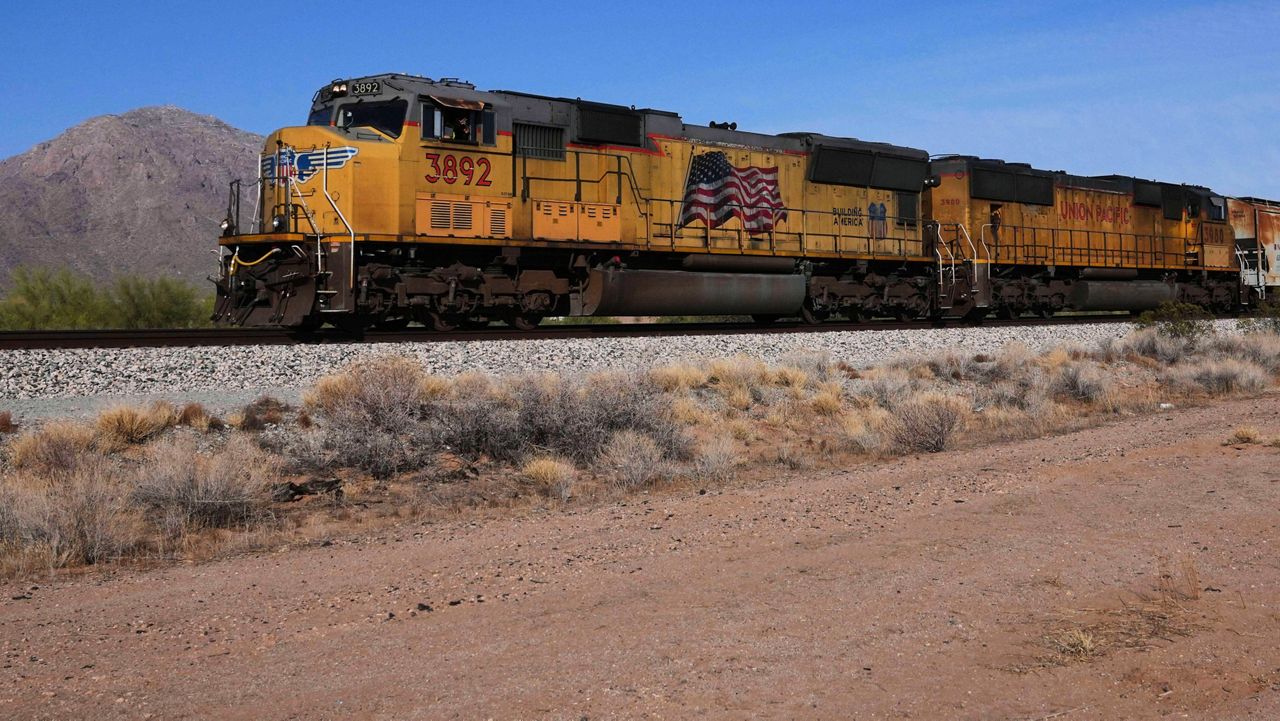 Union Pacific, Norfolk seek 1st transcontinental railroad