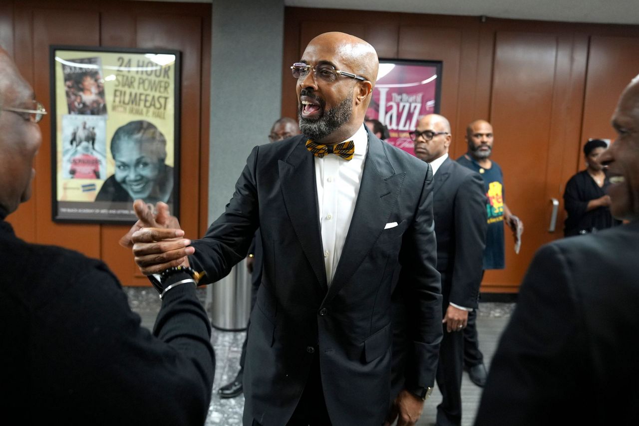 A Dallas pastor is stepping into Jesse Jackson's role as leader of his ...