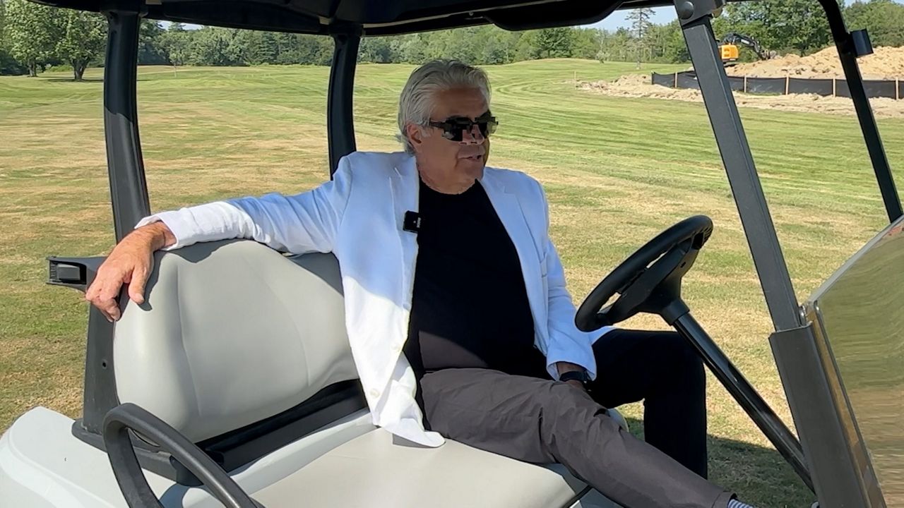 Freeport center honors late golfer's legacy