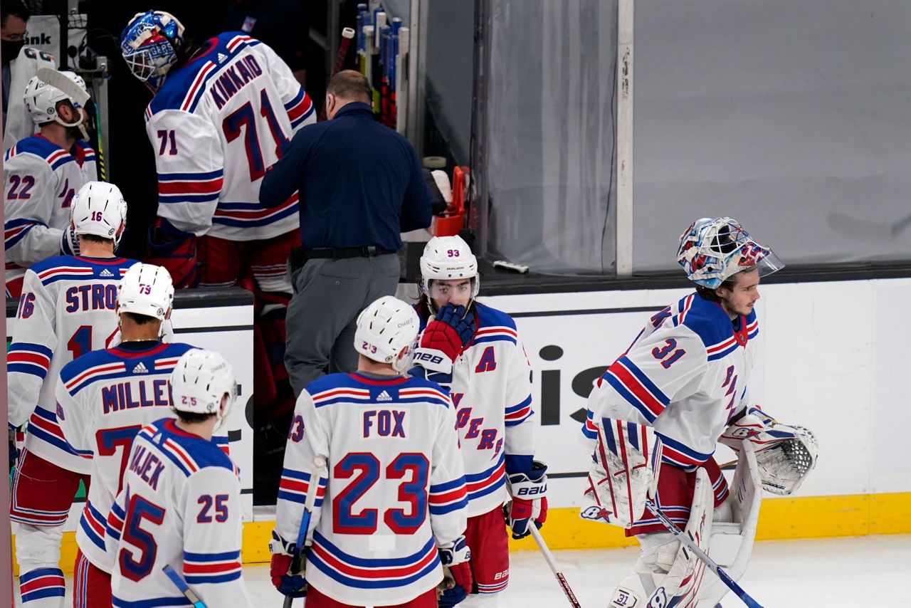 New York Rangers fire coach Dave Quinn, 3 assistants