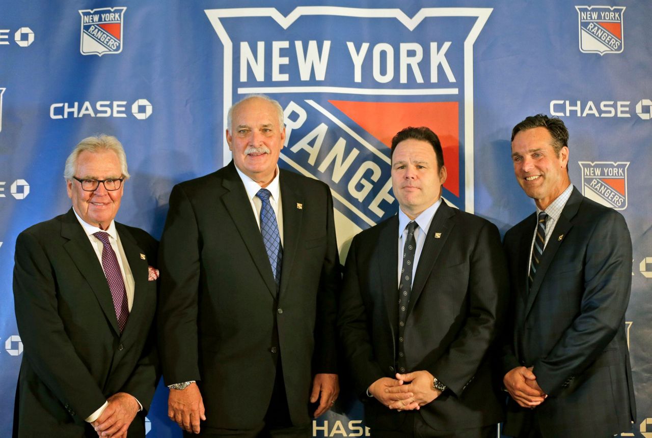New York Rangers fire coach Dave Quinn, 3 assistants