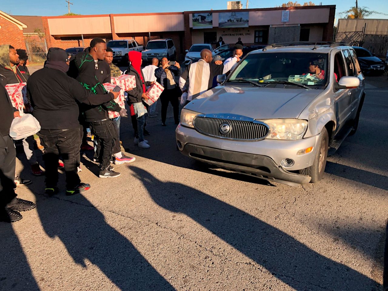 Thanksgiving turkey giveaway honors slain rapper Young Dolph