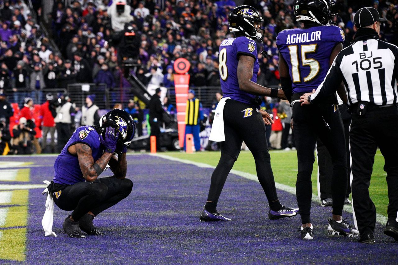 Lamar Jackson after falling to 2-4 in the playoffs: 'I'm not frustrated ...