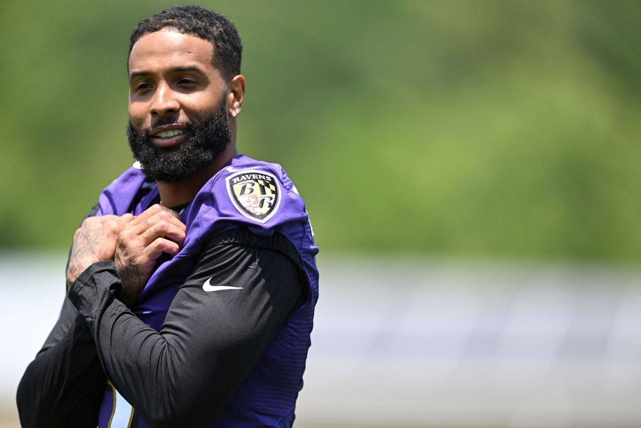 Odell Beckham Jr. suits up for first time in 16 months as Ravens begin ...