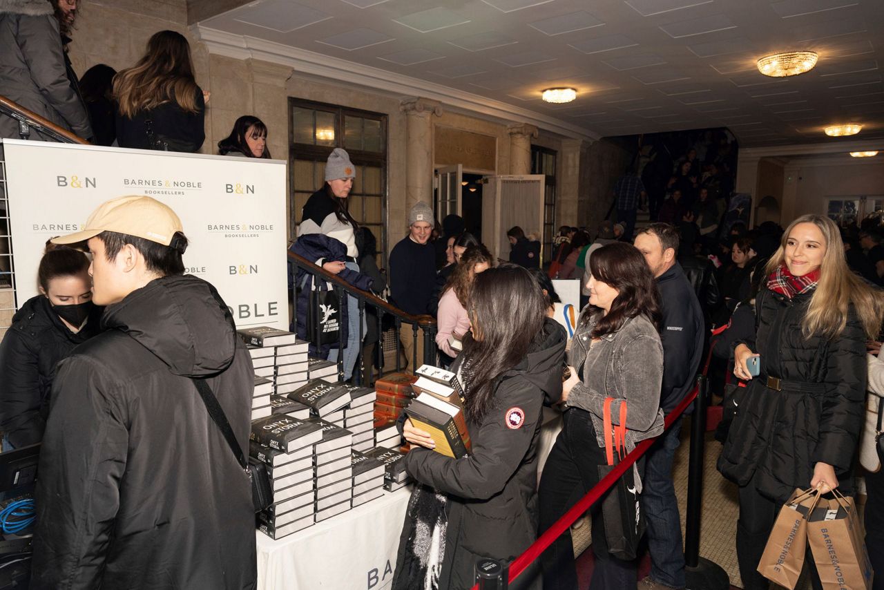 'Yes, Queen!' Fans gather at The Town Hall in Manhattan to cheer on ...