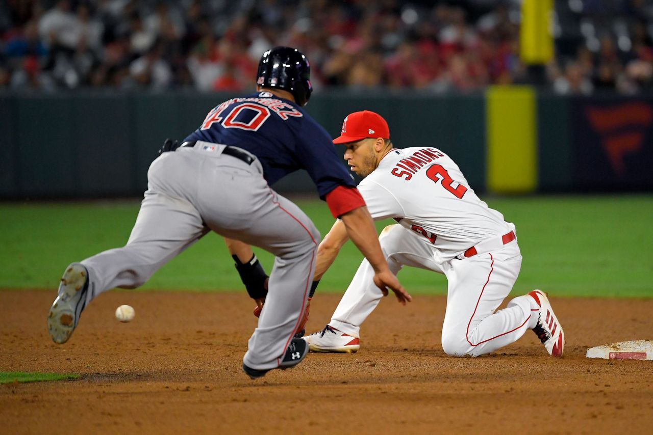Betts' home run in 15th gives Red Sox 7-6 win over Angels