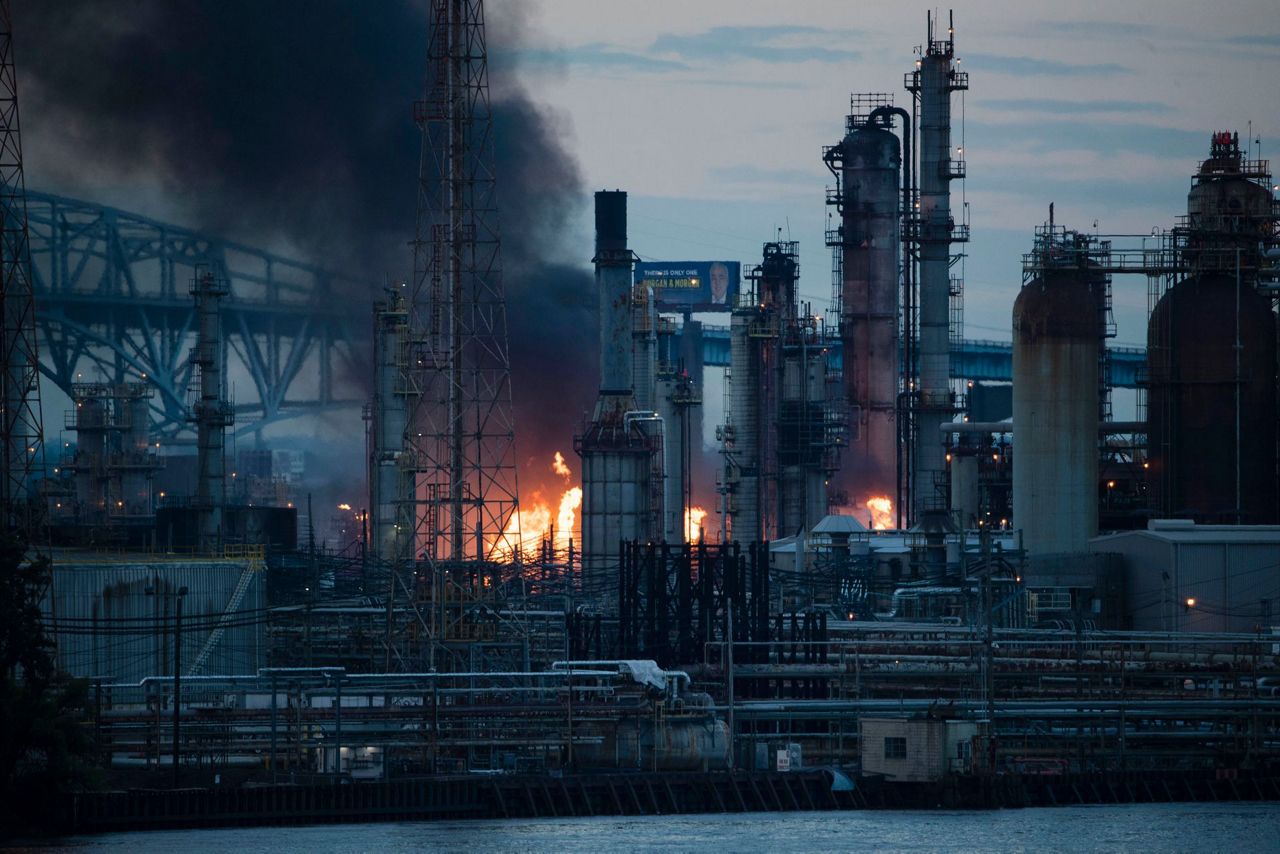 Fire at Philadelphia refinery starts in butane vat