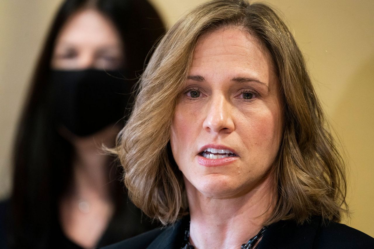 DA: Investigators blew chances in case of Durst wife's death