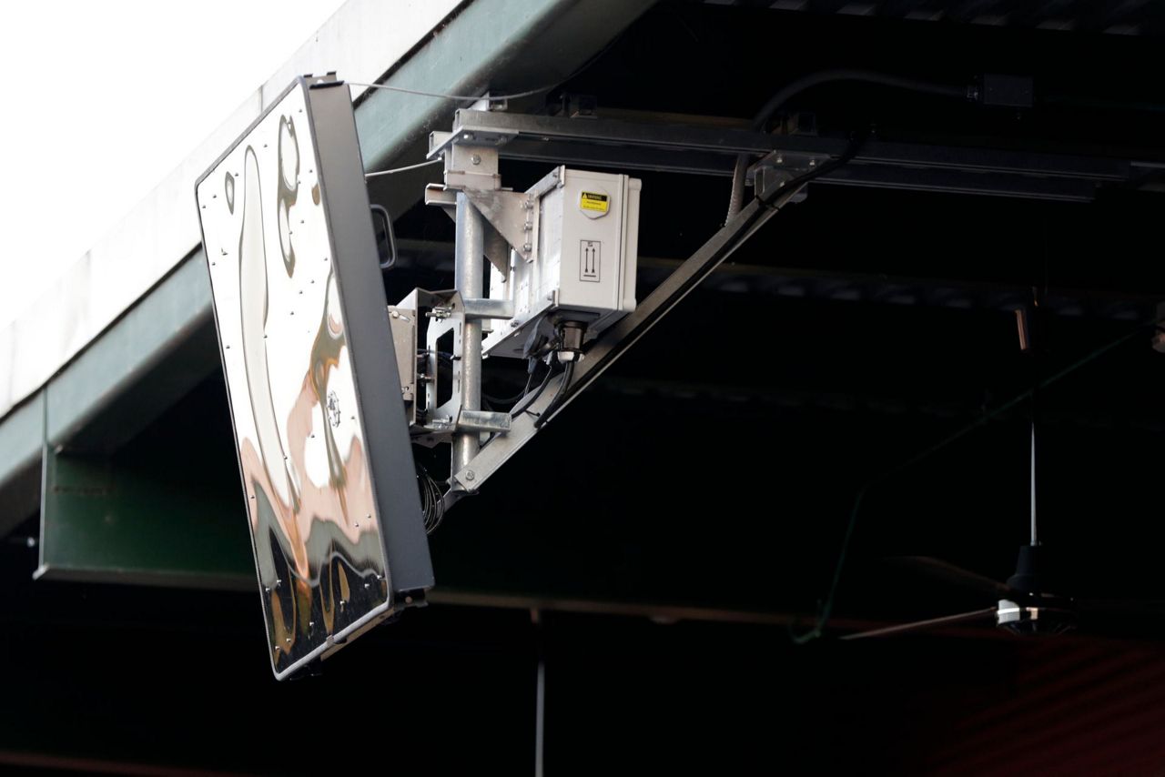 "Robot umpires" debut in independent Atlantic League