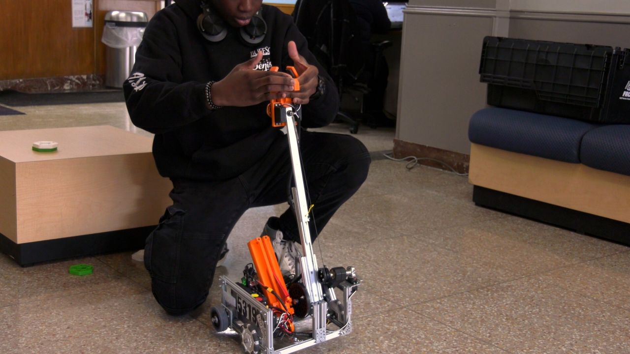 Buffalo robotics team makes it to second straight final
