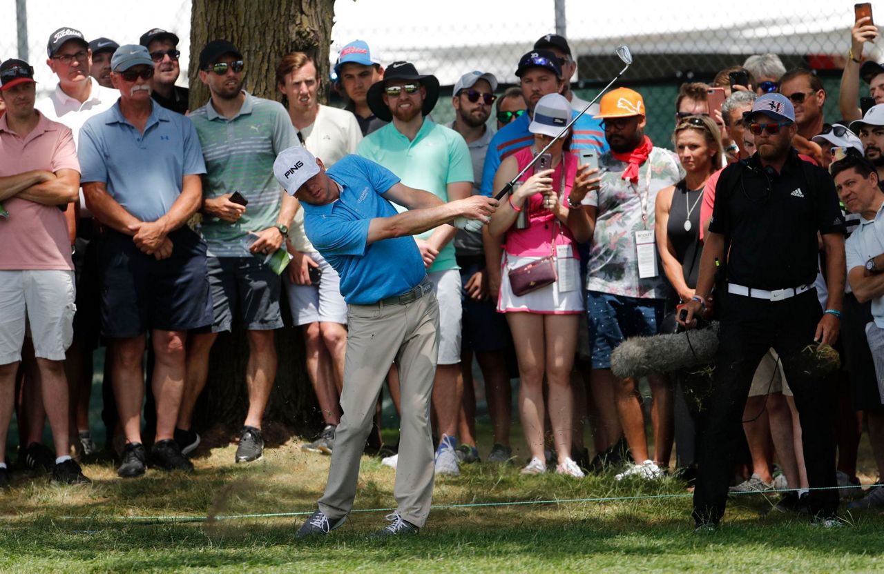 Lashley leads wire-to-wire in Detroit for 1st PGA Tour win