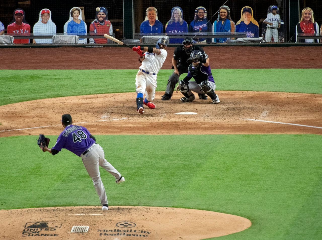 Inside Texas: Rangers open new park in 1-0 win over Rockies
