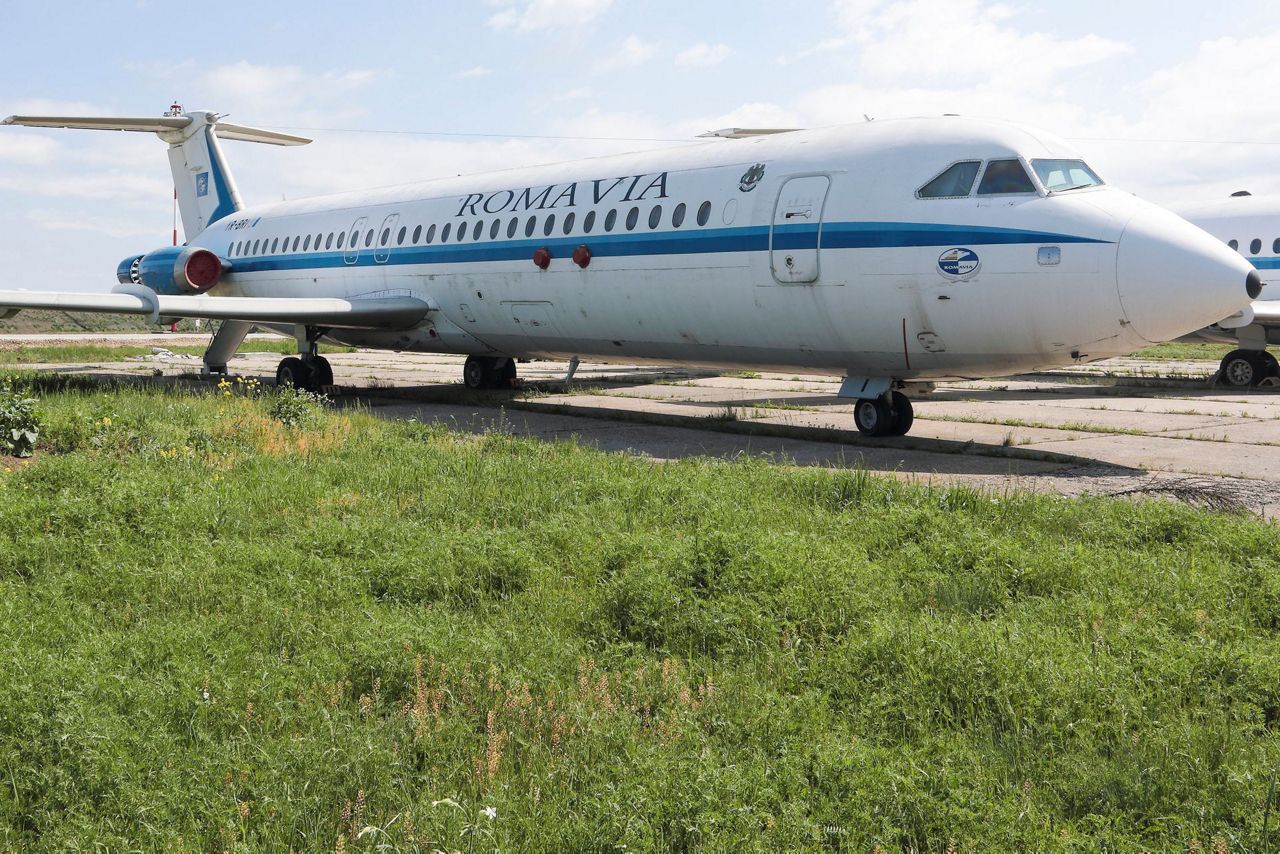 Romania-built plane used by Ceausescu going up for auction