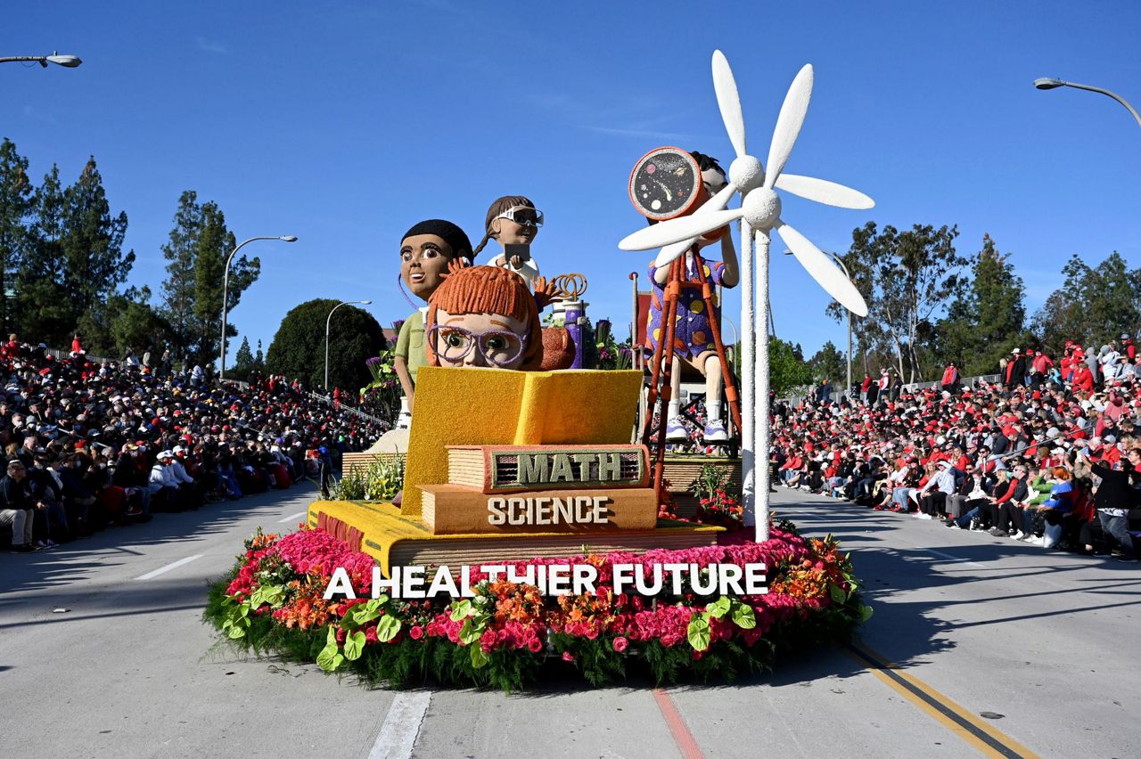 New Year's Rose Parade to proceed despite COVID-19 surge