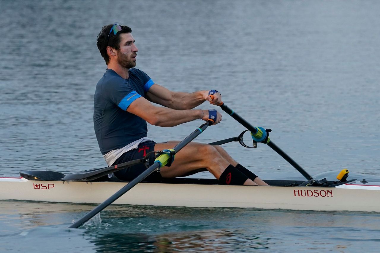 U.S. rowers aiming to make 2021 Olympic team stick together