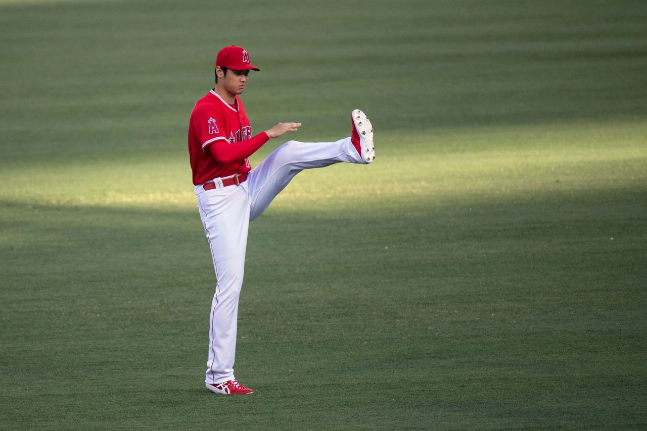 Ohtani exits early again with blister on pitching hand