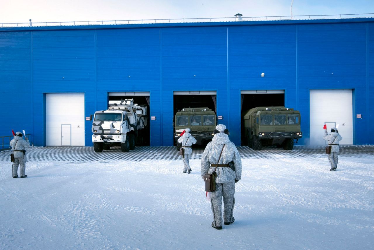 Russia stakes its hold on the Arctic, revamps military bases