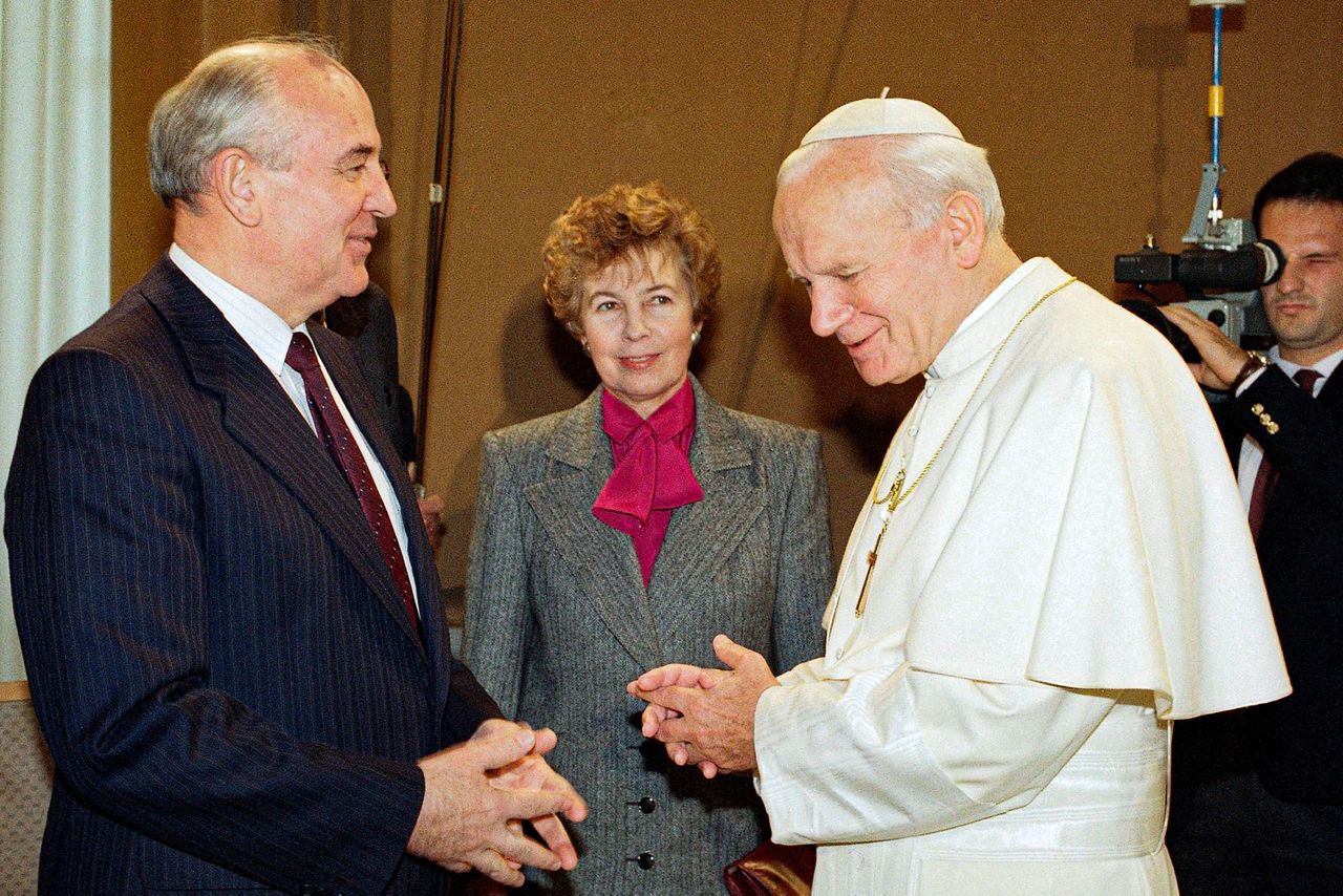 Gorbachev's marriage, like his politics, broke the mold