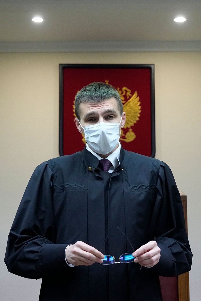 Russia’s Supreme Court effectively outlaws LGBTQ+ activism in a ...