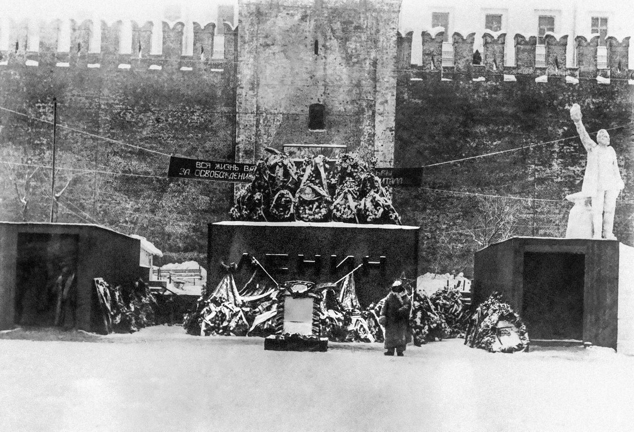 A century after Lenin's death, the USSR's founder seems to be an ...