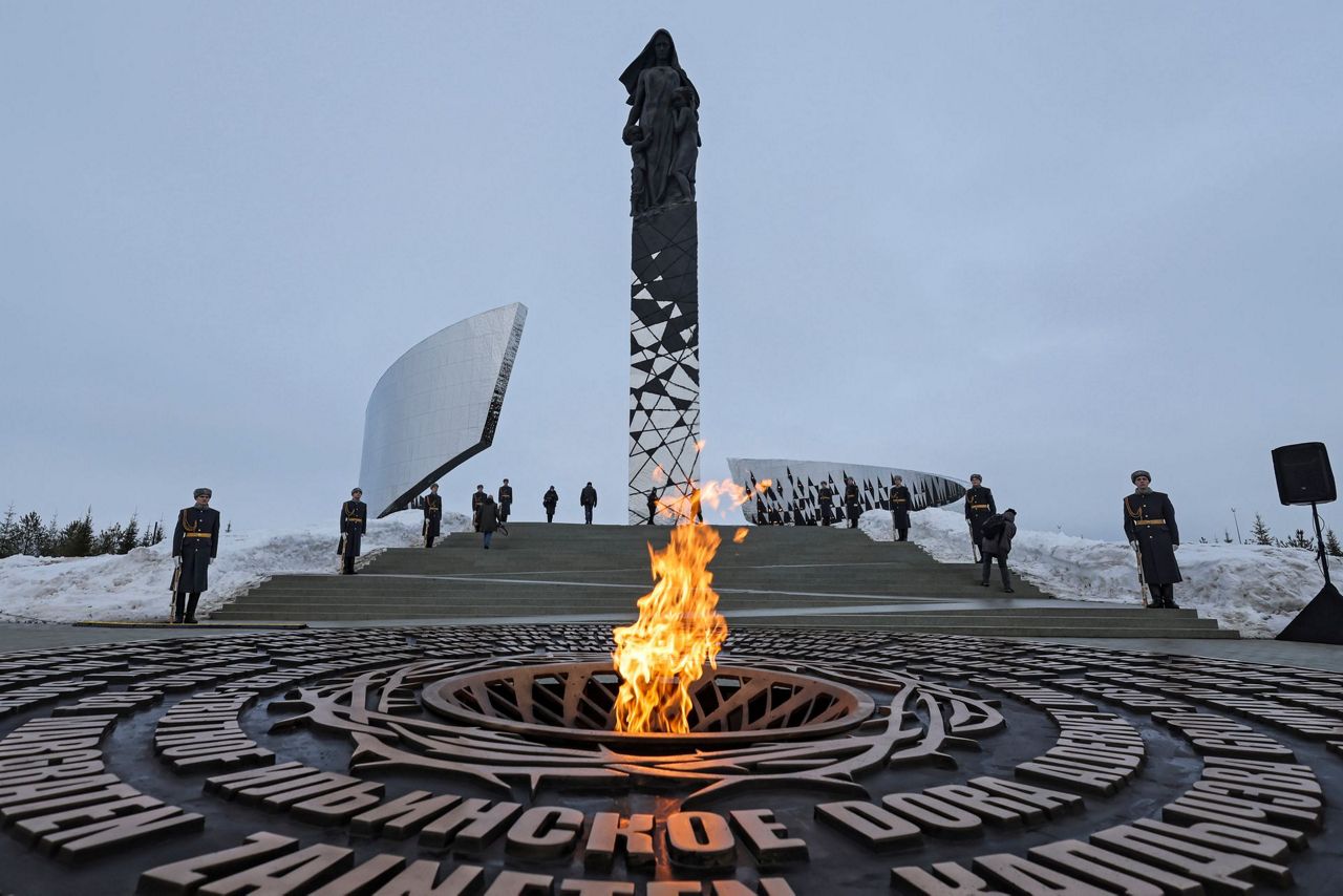 Russia marks 80 years since breaking the Nazi siege of Leningrad
